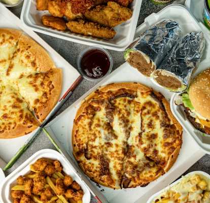 Caspian Pizza - Heywood - Pizza