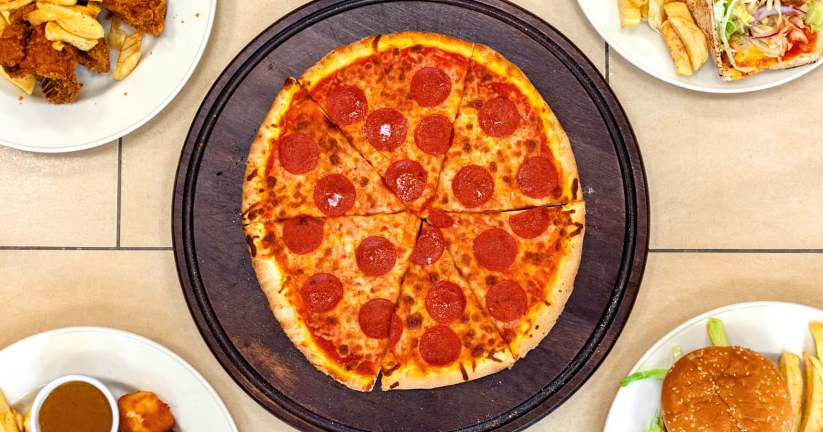 Dannys Pizzeria & Traditional Fish and Chips restaurant menu in Athlone ...