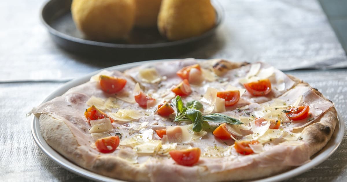 Pizzeria La Rustica restaurant menu in Torino - Order from Just Eat