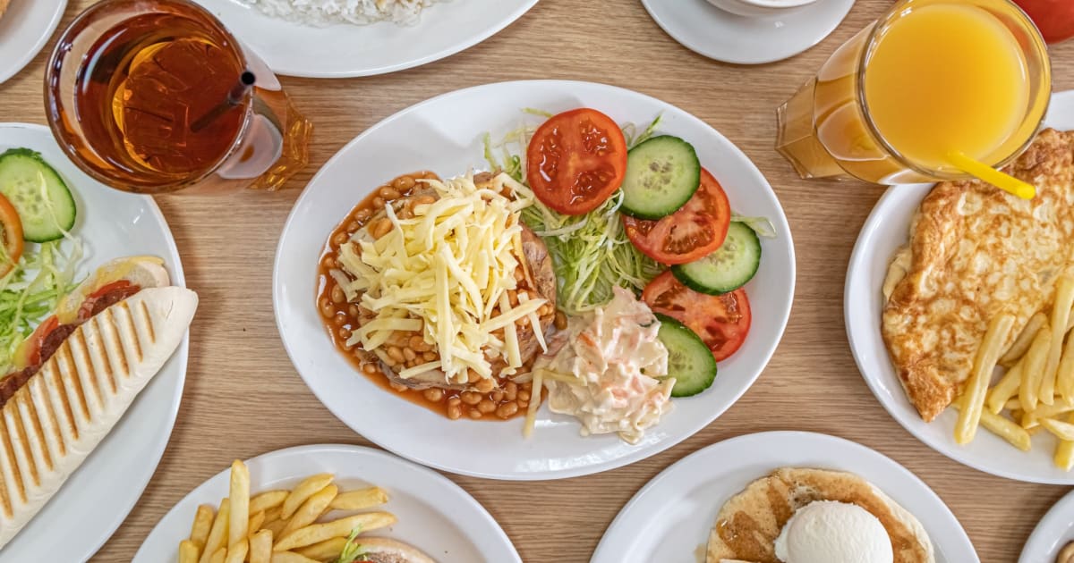 Chef's Treat restaurant menu in Harrow - Order from Just Eat