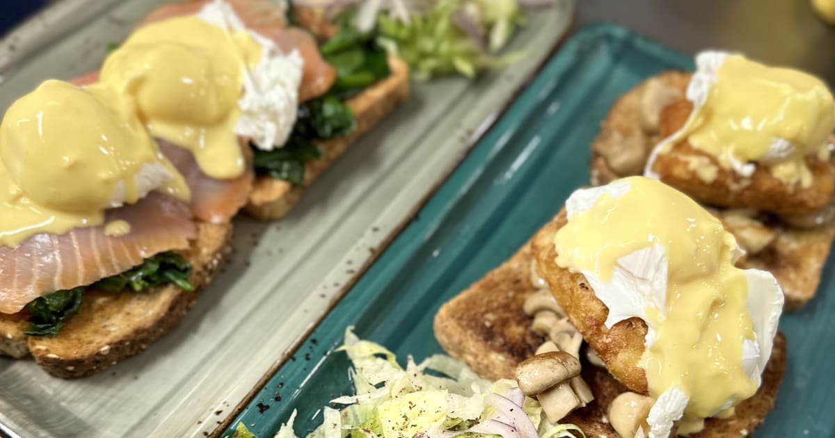 Cafe Royale restaurant menu in Romford - Order from Just Eat