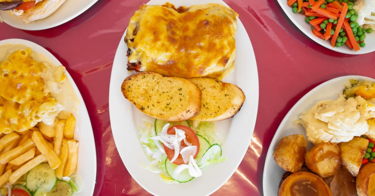 Helz Kitchen restaurant menu in Stevenston - Order from Just Eat