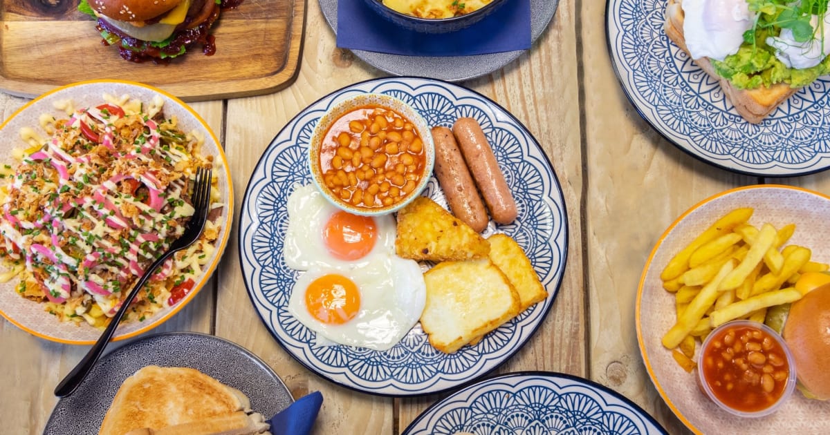 Little Burger Hut @ Set Cafe Lounge restaurant menu in Newquay - Order ...