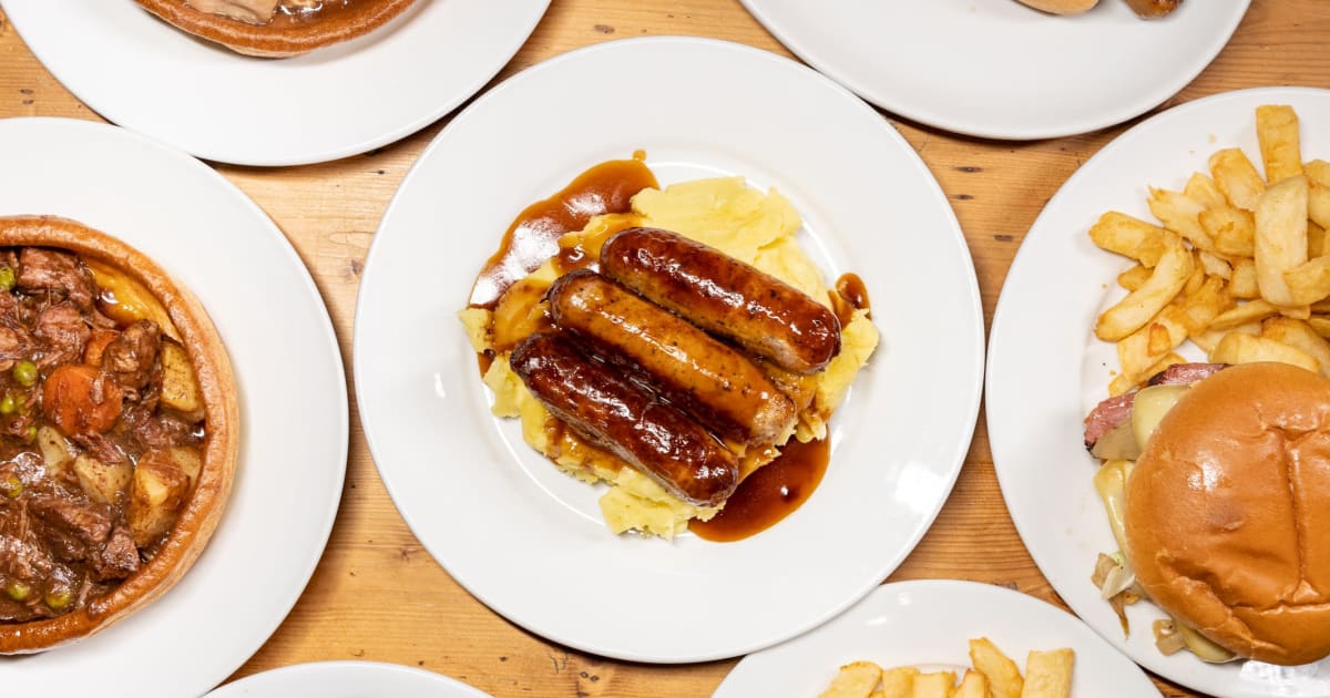 Squires Cafe Bar restaurant menu in West Yorkshire - Order from Just Eat