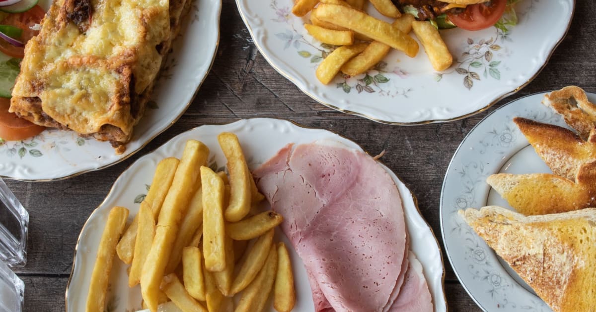 Buzy Beanz Bistro restaurant menu in Halstead - Order from Just Eat