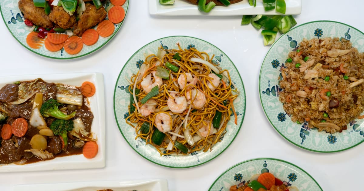 Ten Thanks restaurant menu in London - Order from Just Eat