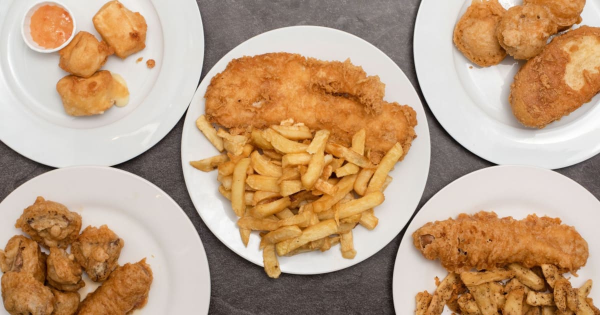 Wellington Fish Bar restaurant menu in Matlock - Order from Just Eat