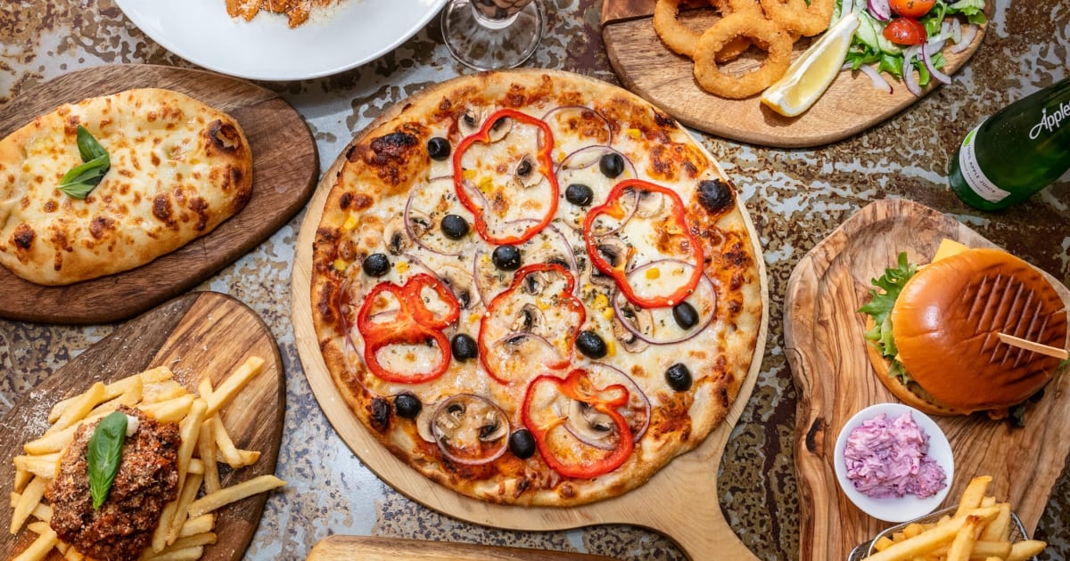 Zandra's Cafe & Restaurant restaurant menu in Luton - Order from Just Eat