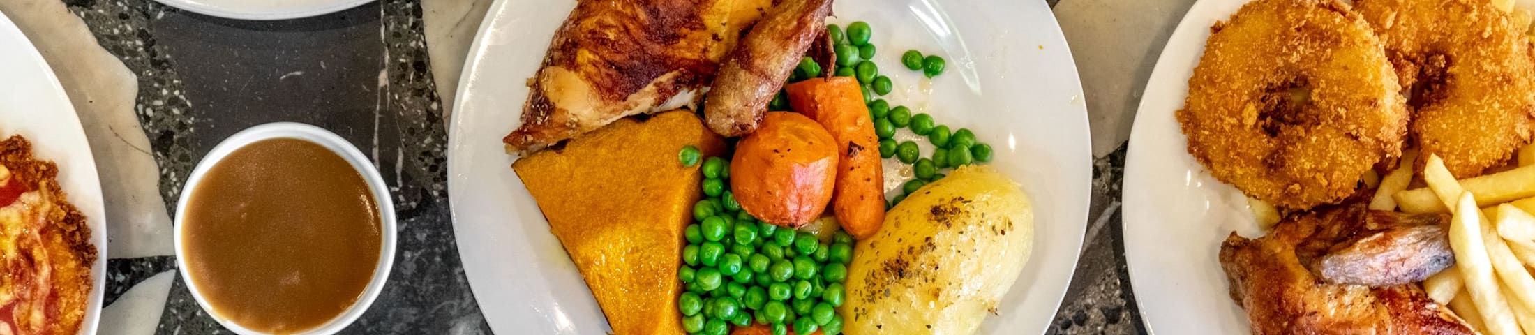 Sunday Dinners & Yorkshire Puddings restaurant menu in Castleford ...